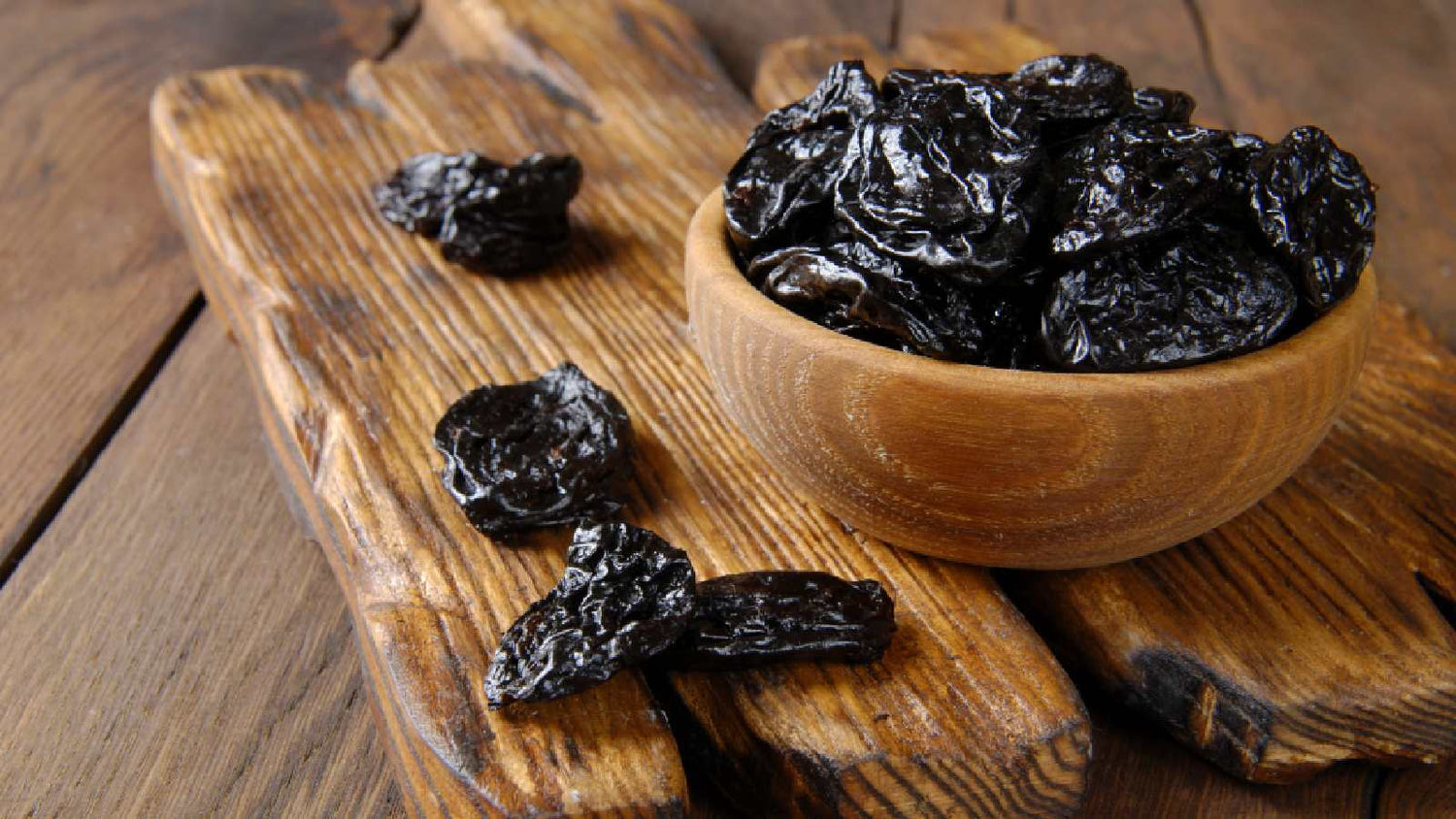 Munakka Dry Fruits in India – MevaBite